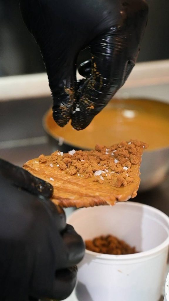 VIRAL CRUNCHY “SMASHED” CROISSANTS FROM TIKTOK NOW AVAILABLE IN ...