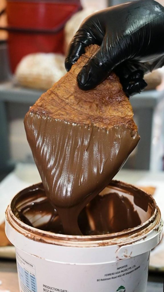 VIRAL CRUNCHY “SMASHED” CROISSANTS FROM TIKTOK NOW AVAILABLE IN ...