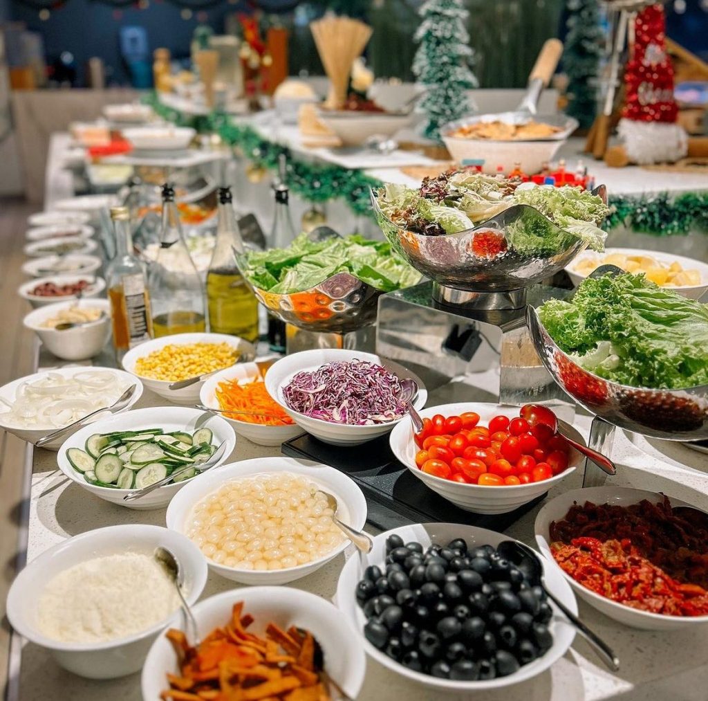 SEAFOOD WEEKEND BUFFET IN JB HOTEL WITH CRABS, SCALLOPS, SASHIMI, LIVE ...