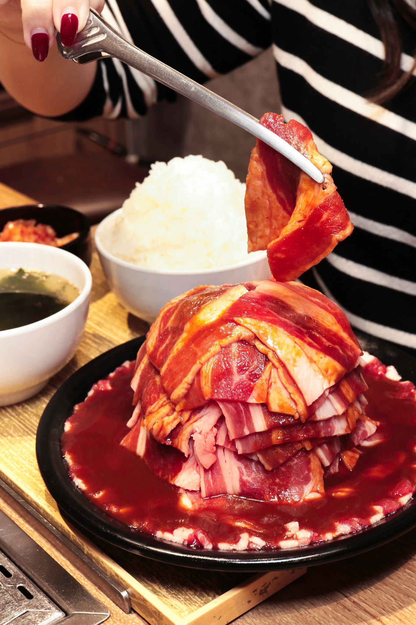 YAKINIKU LIKE LAUNCHES MASSIVE MEAT “ VOLCANO” WITH OVER 1KG OF BEEF ...