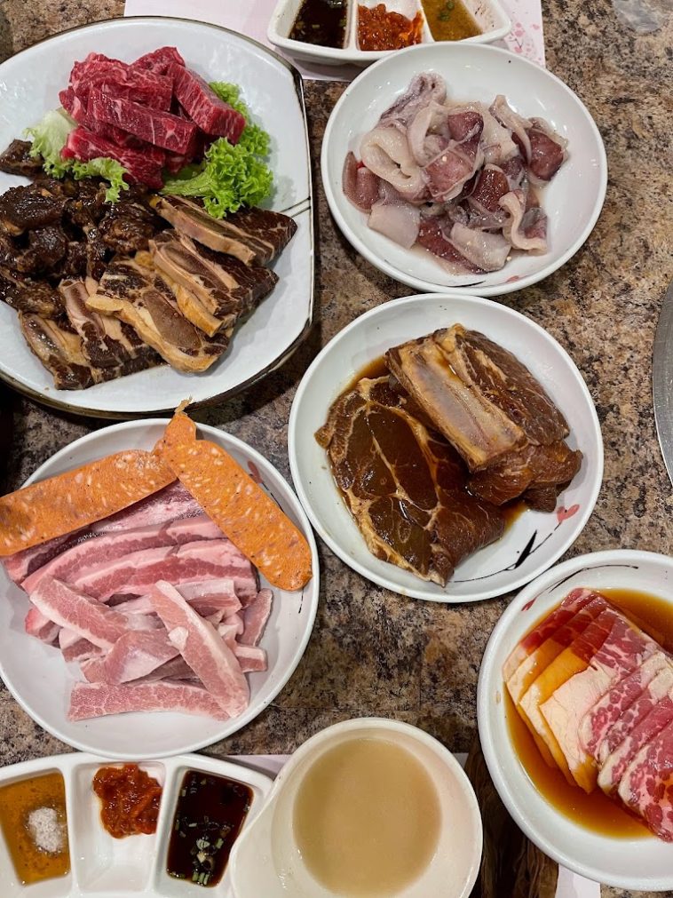 PREMIUM KBBQ BUFFET WITH UNLIMITED MARBLED BEEF SHORT RIB, LA GALBI ...