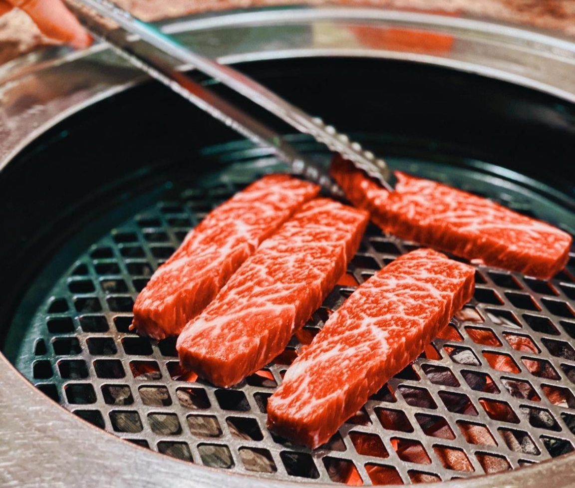 PREMIUM KBBQ BUFFET WITH UNLIMITED MARBLED BEEF SHORT RIB, LA GALBI ...