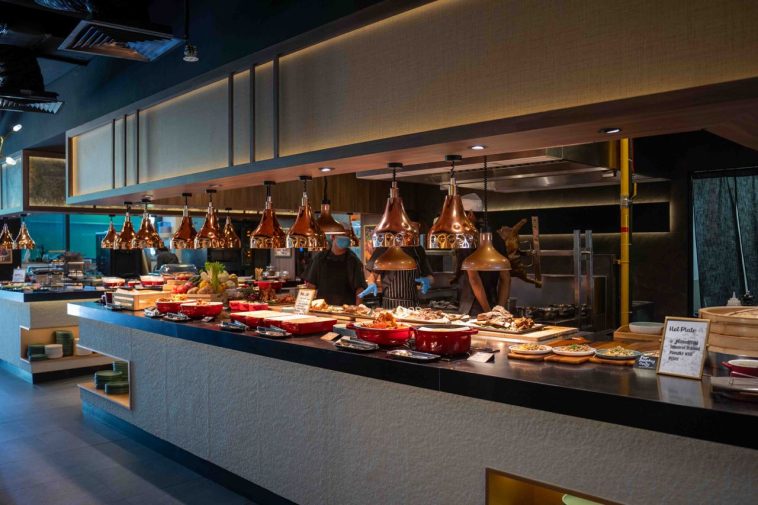 CHARA BRASSERIE: NEW SEAFOOD BUFFET AT MERCURE ICON SINGAPORE CITY ...