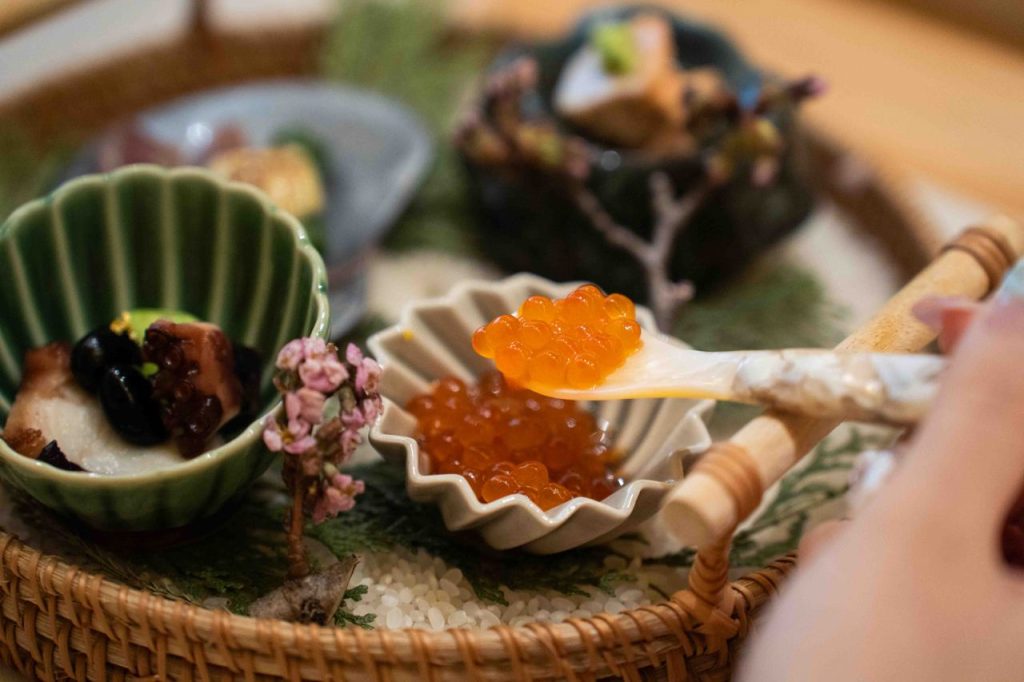 ZEN GARDEN-INSPIRED OMAKASE RESTAURANT WITH OVERFLOWING UNI “MOUNTAIN ...