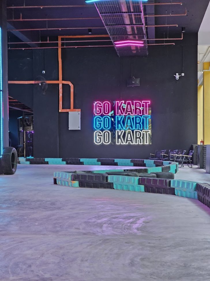 NEW 2-STOREY INDOOR 360-DEGREE DRIFT KARTING IN JOHOR BAHRU FROM ~$8 SGD OPENS TILL 12AM DAILY ...