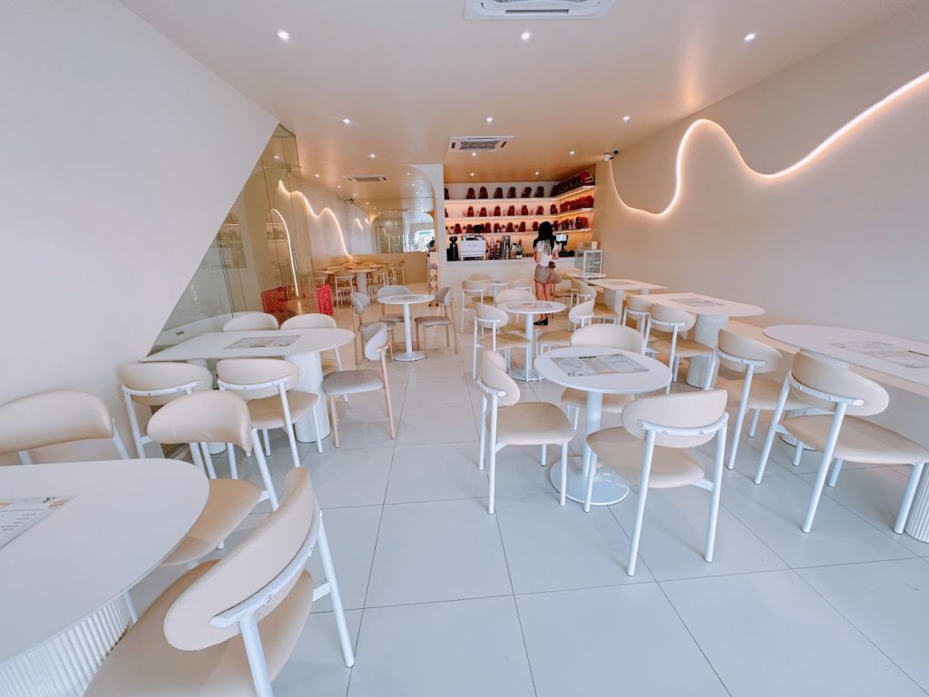 FIRST-EVER CAPYBARA CAFÉ IN JOHOR BAHRU WITH ACTUAL CAPYBARAS, CAPYBARA ...