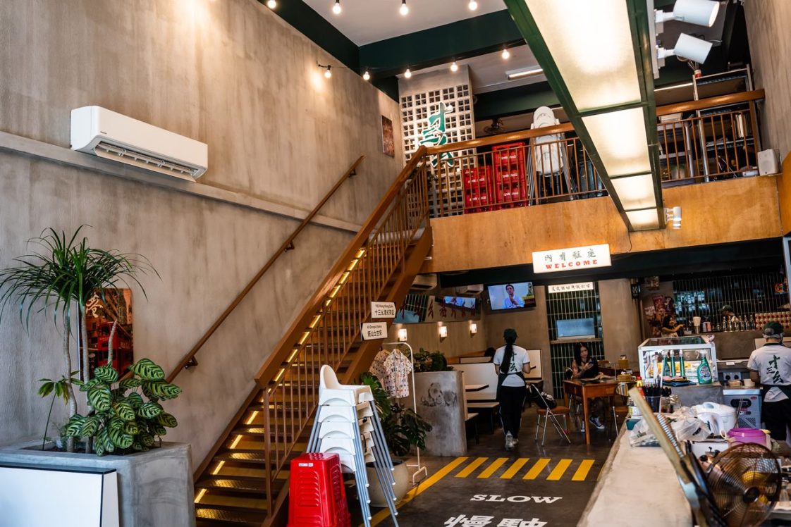 RETRO 2-STOREY MAHJONG-THEMED CAFÉ IN JOHOR BAHRU LETS YOU DINE ON ...