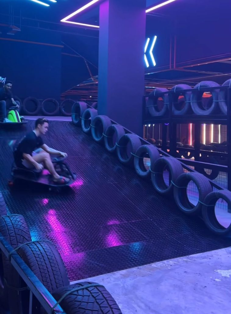 NEW 2-STOREY INDOOR 360-DEGREE DRIFT KARTING IN JOHOR BAHRU FROM ~$8 SGD OPENS TILL 12AM DAILY ...
