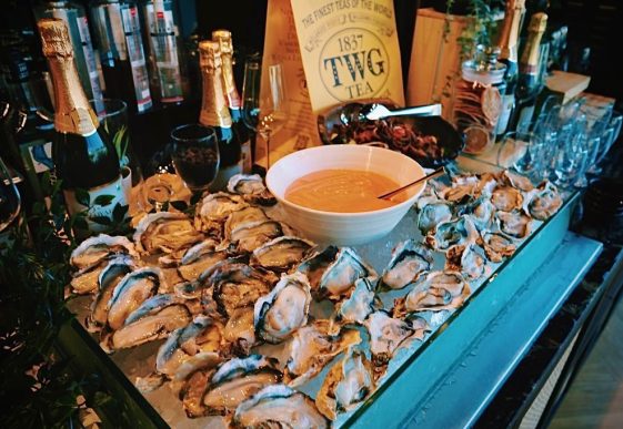 1-FOR-1 HALAL SEAFOOD BUFFET AT THE MALAYAN COUNCIL FULLERTON FROM $22. ...