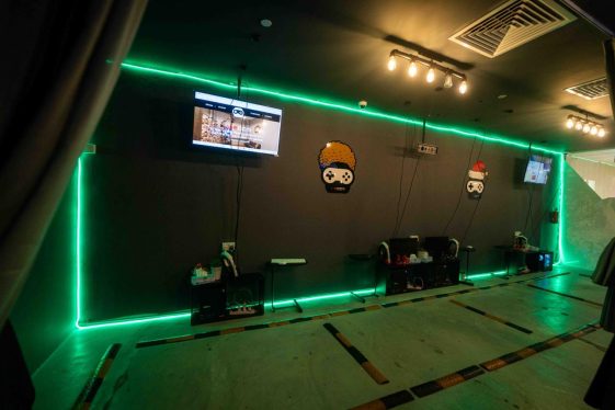 NEW MULTI-CONCEPT GAME LOUNGE IN SINGAPORE HAS THE VIRAL “FLOOR IS LAVA ...