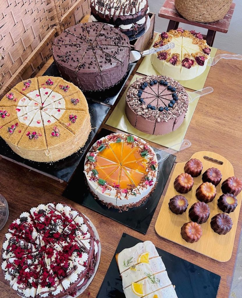 VIRAL BREAKFAST CAFÉ IN JOHOR BAHRU HAS BUFFET-STYLE DESSERTS & SNACKS ...