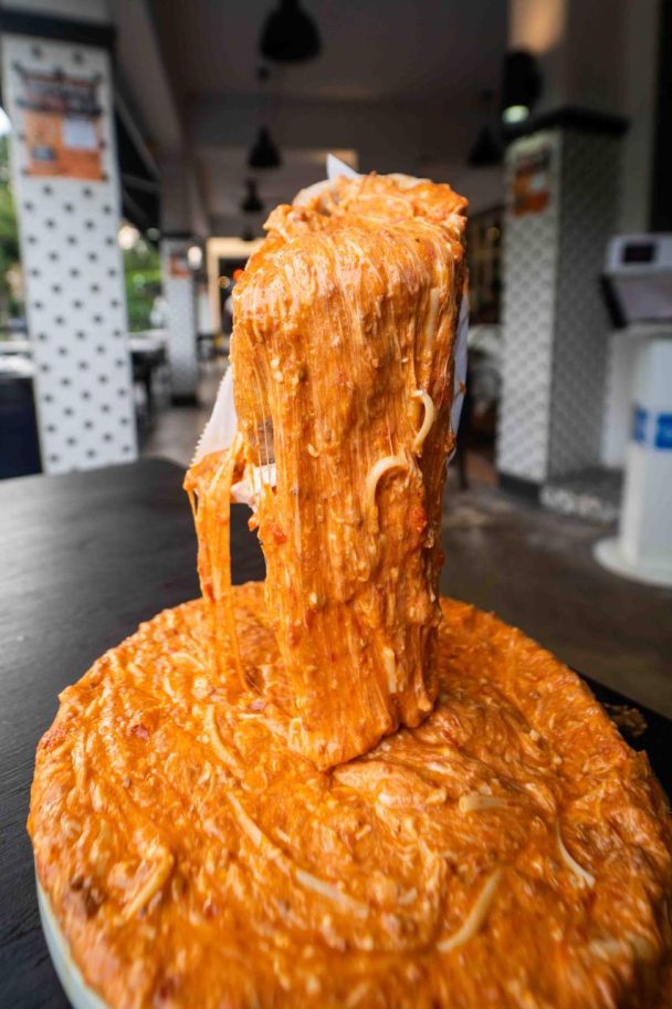 EXPLODING CHEESY PASTA “WATERFALL” SANDWICH AT THIS POPULAR ITALIAN ...