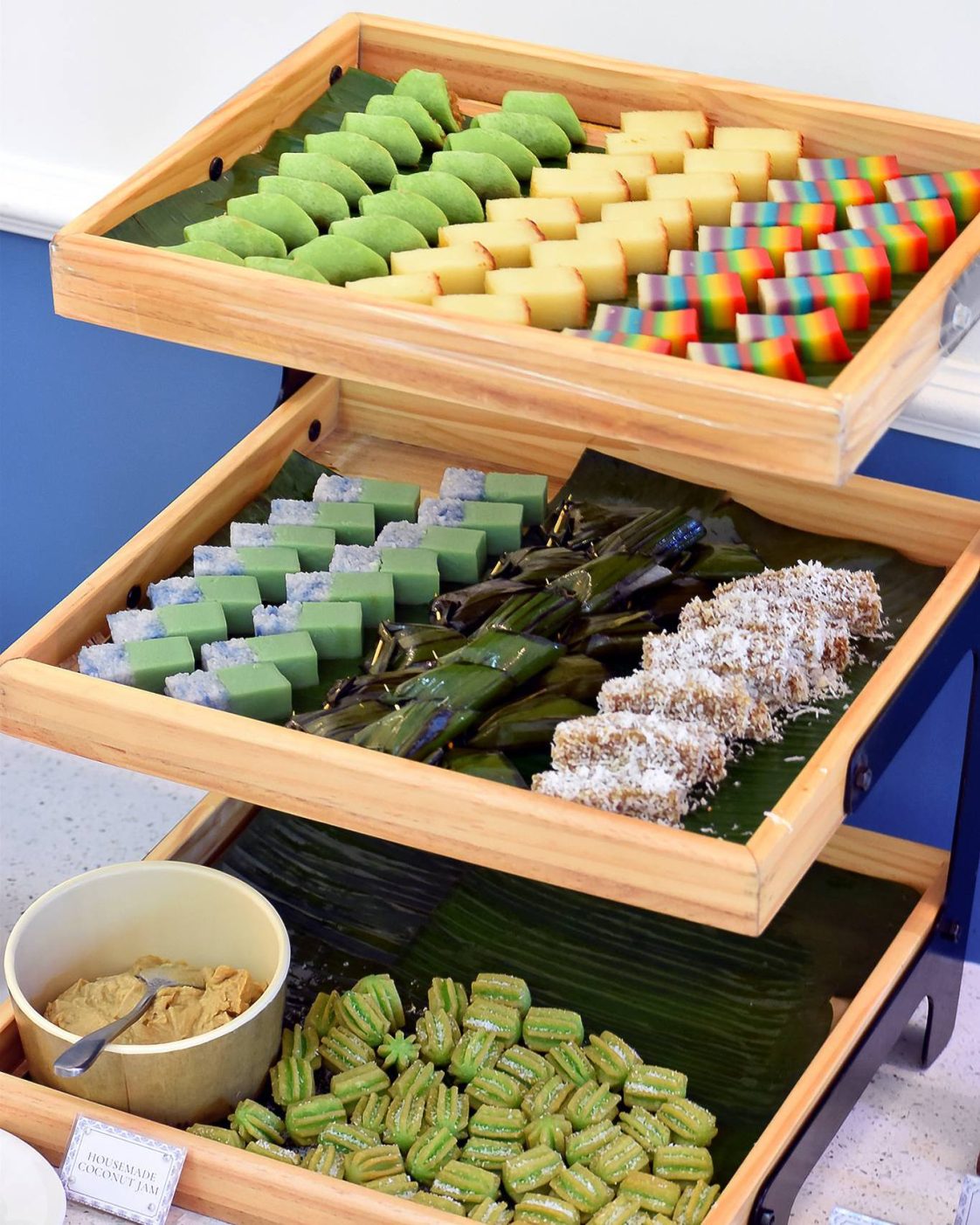 NEW HALAL WEEKEND SEAFOOD BUFFET WITH LIVE ROTI PRATA STATION, DIY MUAH ...