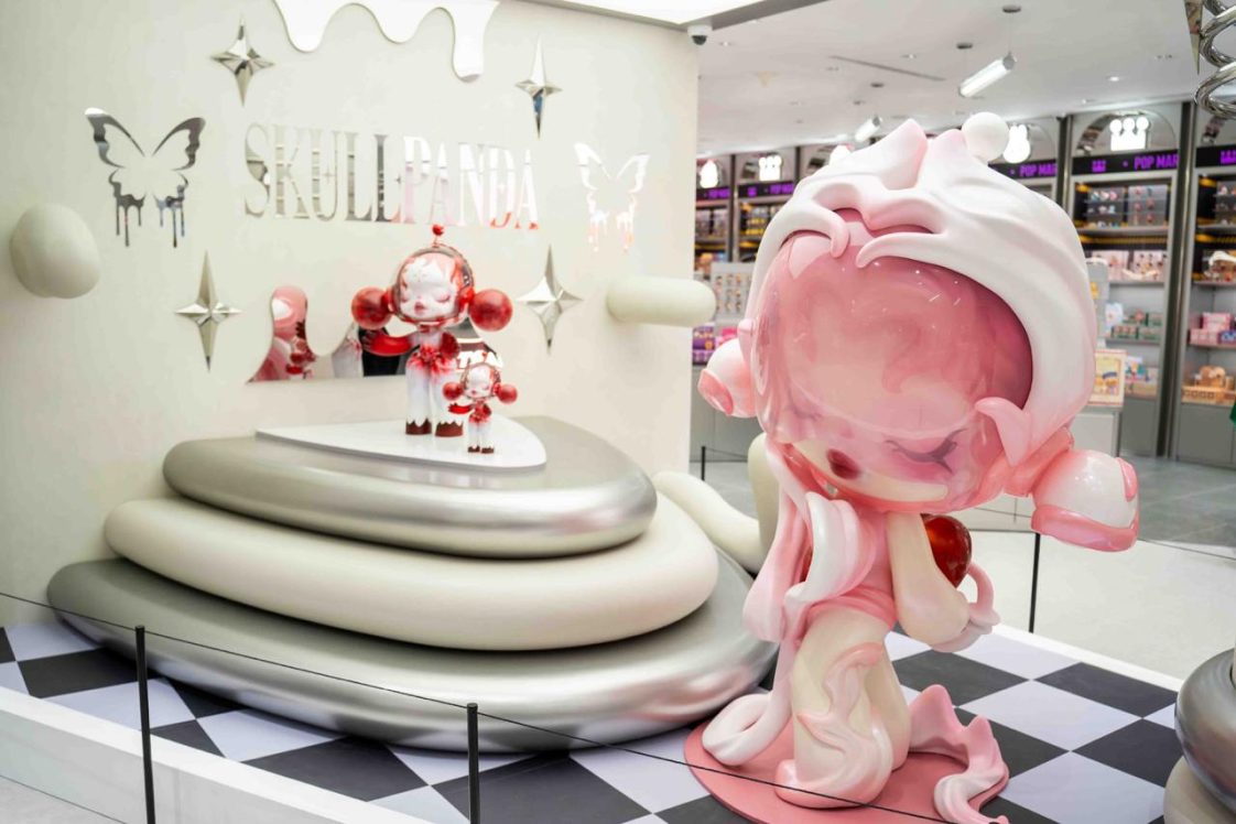 NEW LARGEST POP MART STORE OPENS AT ION ORCHARD WITH LIFE-SIZED SKULL PANDA STATUE, PHOTOBOOTH ...