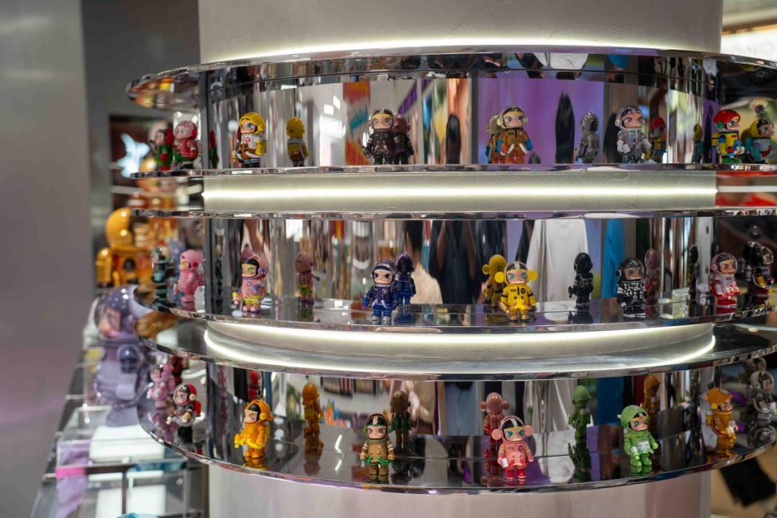 NEW LARGEST POP MART STORE OPENS AT ION ORCHARD WITH LIFE-SIZED SKULL ...