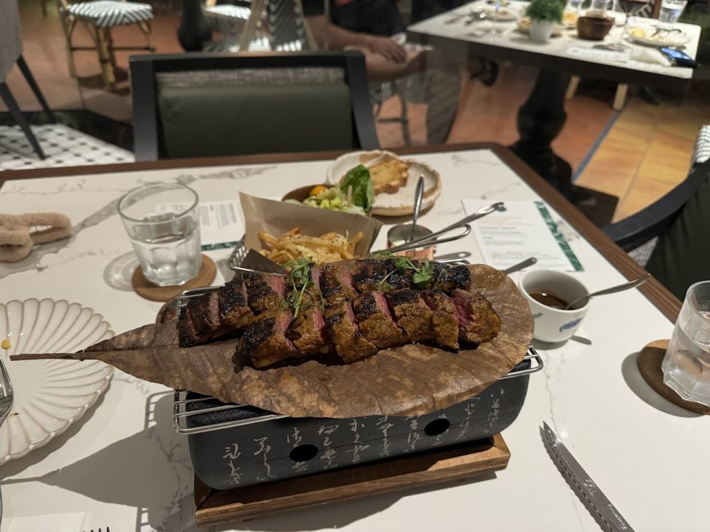 UNLIMITED WAGYU STEAK BUFFET WITH FREE FLOW TRUFFLE FRIES, GARLIC BREAD ...