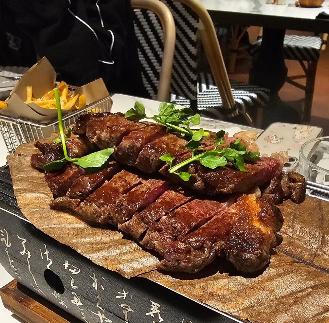 UNLIMITED WAGYU STEAK BUFFET WITH FREE FLOW TRUFFLE FRIES, GARLIC BREAD ...