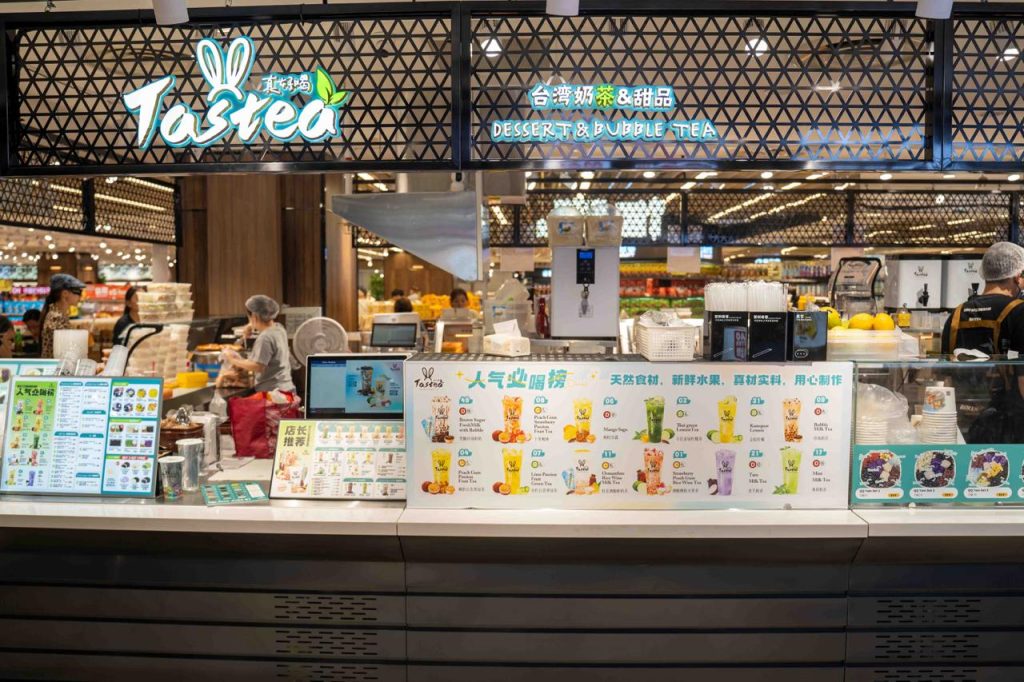 NEW SCARLETT SUPERMARKET OUTLET AT WESTGATE HAS FIRST-EVER LIVE SEAFOOD FROM $2.80, HAIRY CRABS ...