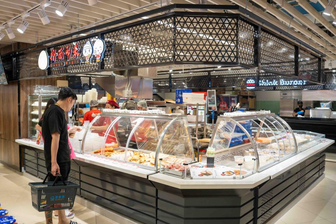 NEW SCARLETT SUPERMARKET OUTLET AT WESTGATE HAS FIRST-EVER LIVE SEAFOOD FROM $2.80, HAIRY CRABS ...