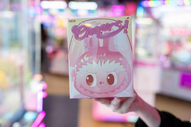 THIS ARCADE HAS THE LARGEST COLLECTION OF LABUBU CLAW MACHINES IN ...