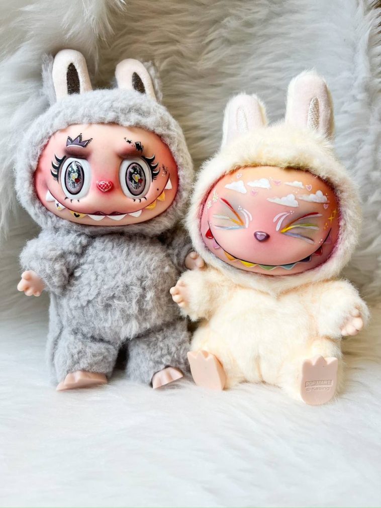 CUSTOM LABUBU “BEAUTY SERVICES” WITH FACE MAKEUP & BODY PAINT IN ...