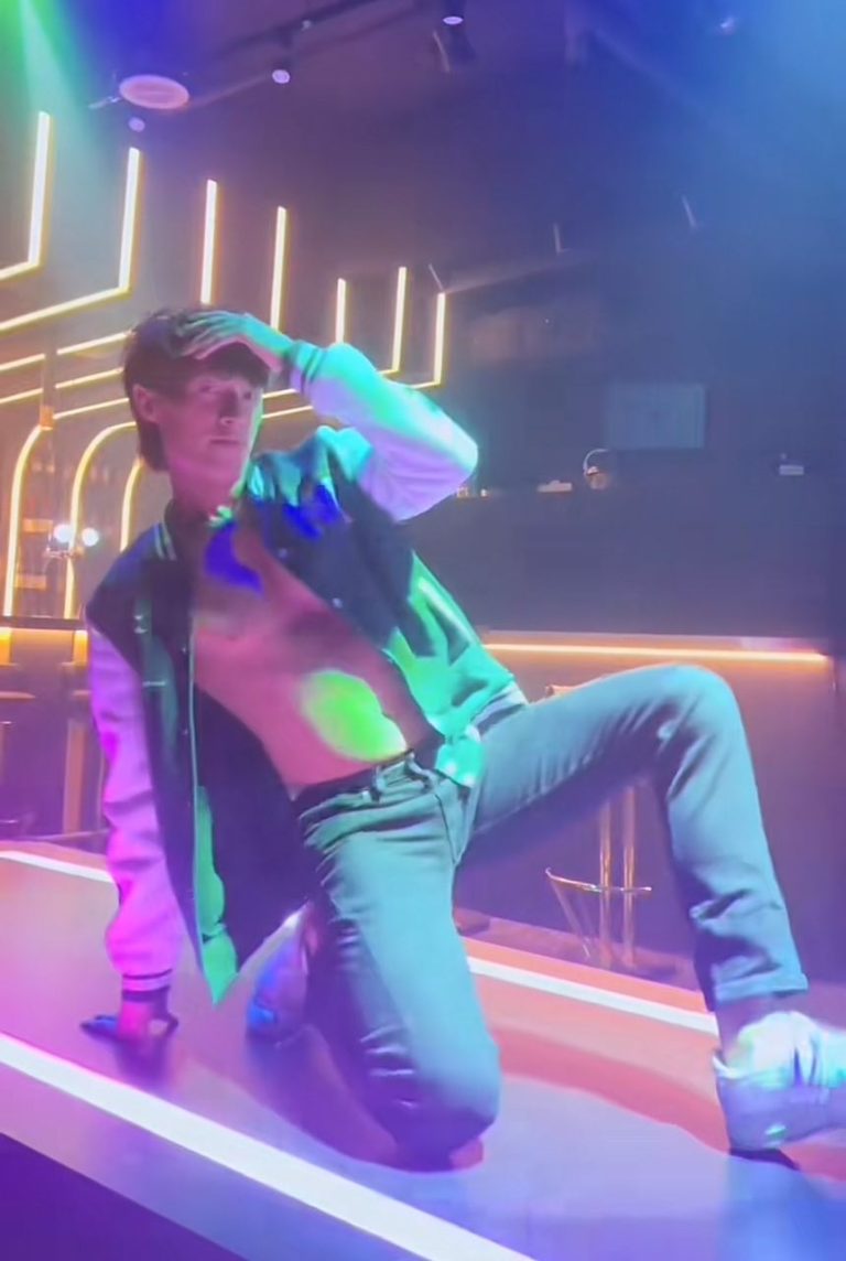 NEW MALE NIGHTCLUB & BAR IN SINGAPORE WITH SHIRTLESS “MAGIC MIKE” DANCE ...
