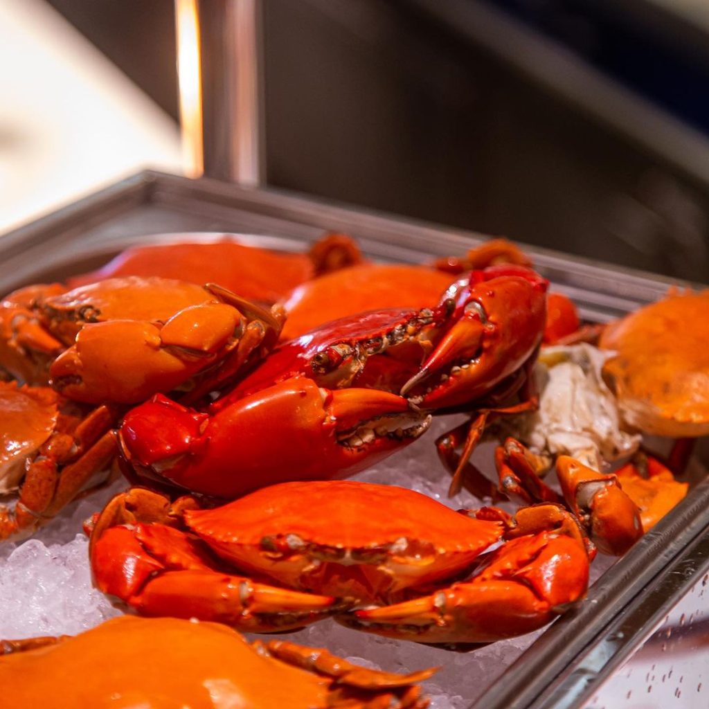 1-FOR-1 SEAFOOD LUNCH BUFFET AT $34++ PER PERSON WITH CRABS, OCTOPUS ...