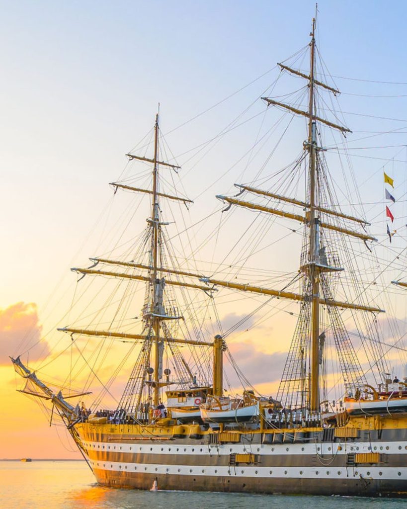 FREE ADMISSION ABOARD THIS FAMOUS ITALIAN SAILING SHIP IN SINGAPORE ...