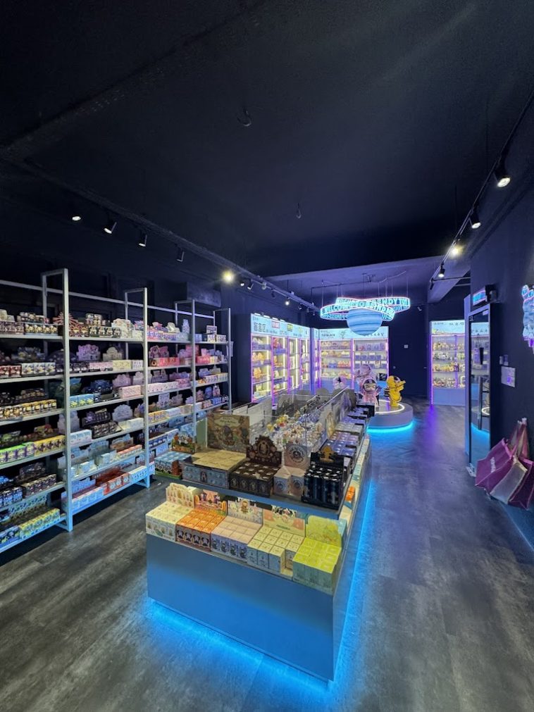 NEW MEGA BLIND BOX STORE IN JOHOR BAHRU WITH OVER 300 POPULAR BLIND BOXES & RARE, SOLD-OUT ...