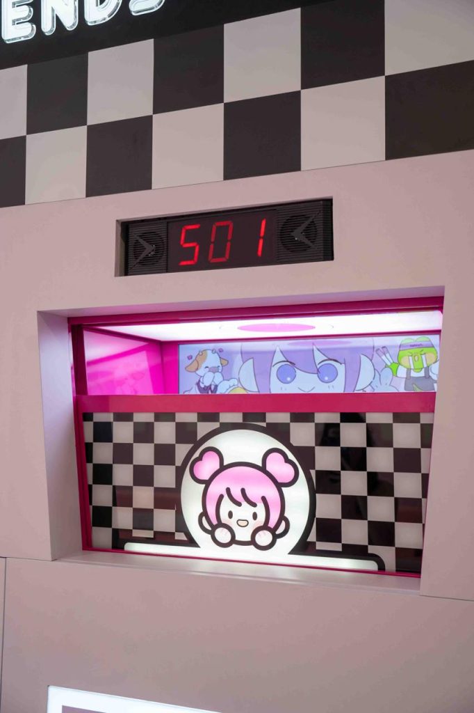 FIRST-EVER “BLIND BOX” BINGSU CAFÉ FROM VENDING MACHINE IN SINGAPORE ...