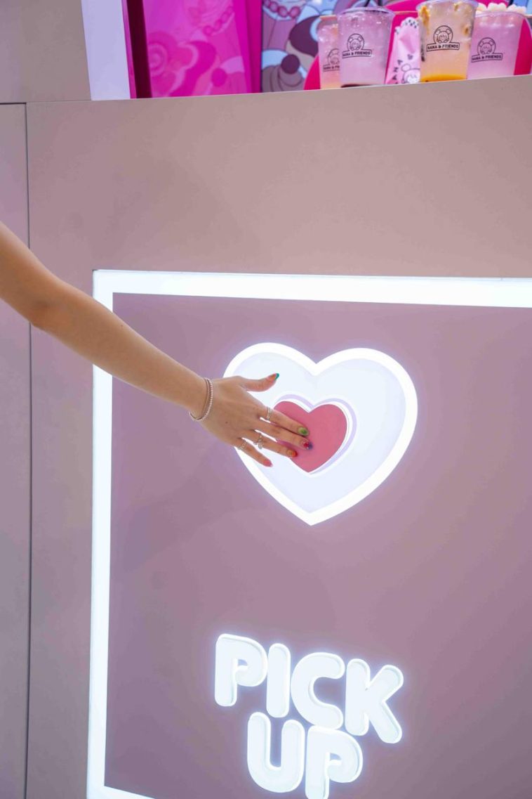 FIRST-EVER “BLIND BOX” BINGSU CAFÉ FROM VENDING MACHINE IN SINGAPORE ...