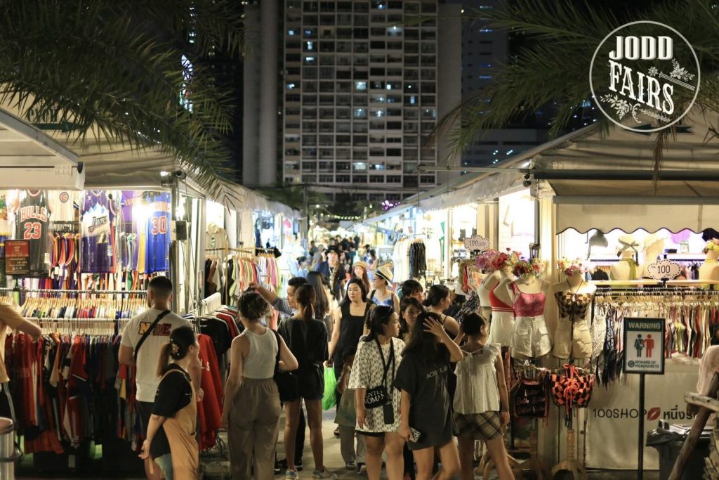 POPULAR JODD FAIRS RATCHADA NIGHT MARKET OPENS AT NEW LOCATION IN ...