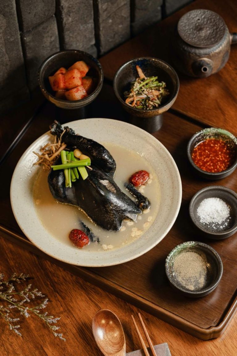 MODU: FIRST-EVER KOREAN SAMGYETANG SPECIALTY RESTAURANT HAS BLACK ...