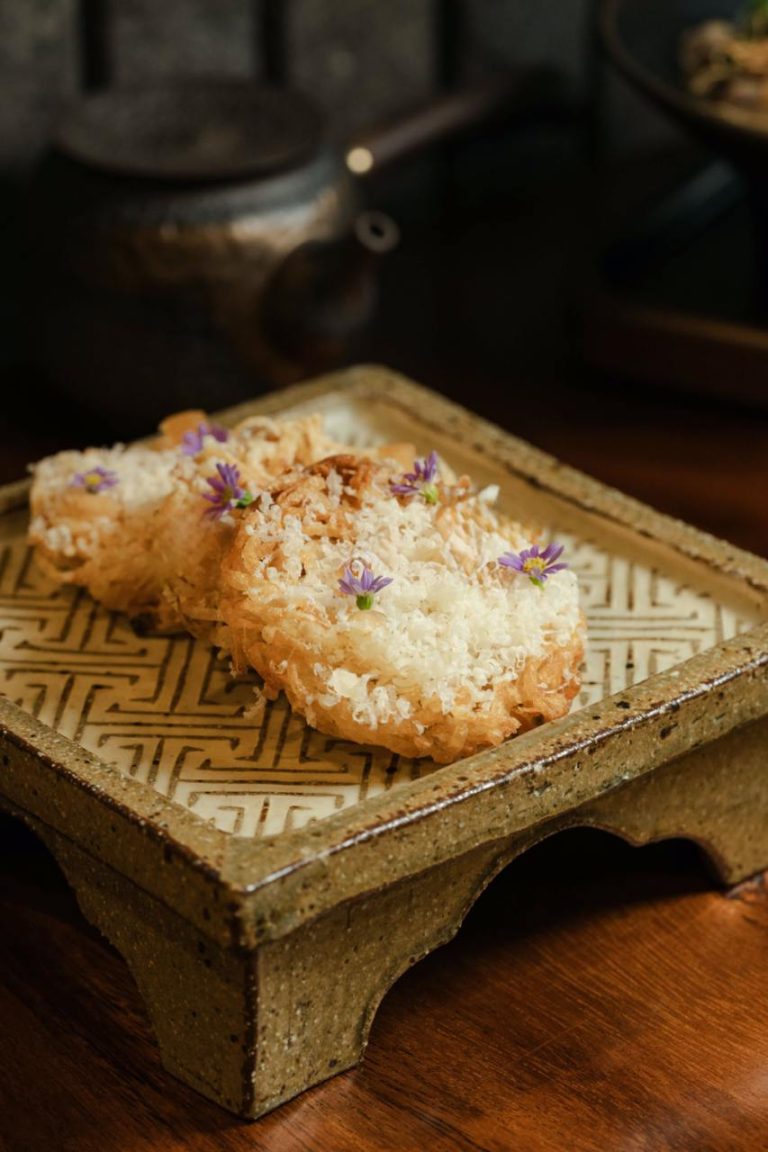 MODU: FIRST-EVER KOREAN SAMGYETANG SPECIALTY RESTAURANT HAS BLACK ...