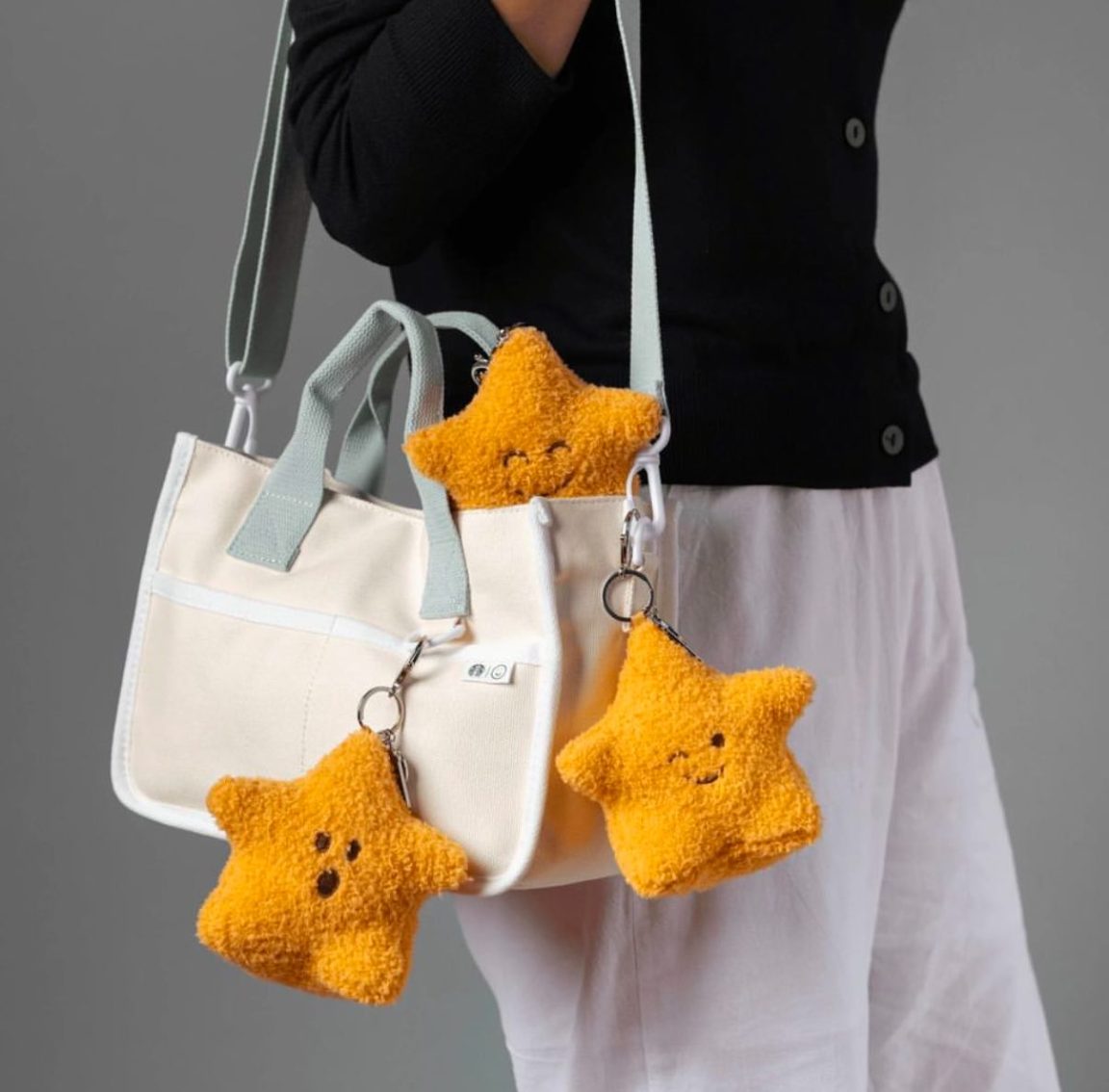 STARBUCKS LAUNCHES NEW STANLEY DRINKWARE, STAR-SHAPED PLUSH KEYCHAINS ...