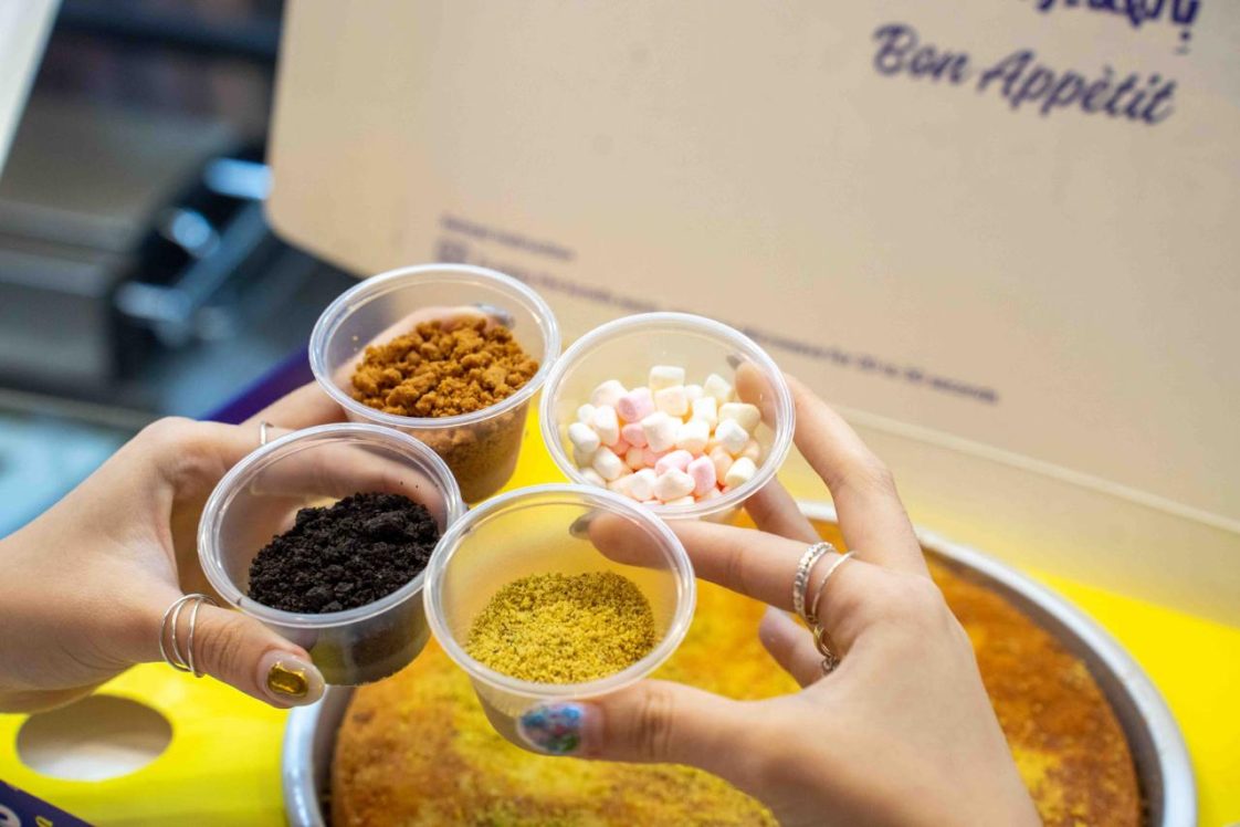 NEW DIY KUNAFA STORE IN SINGAPORE WITH CUSTOMISABLE SAUCES, FILLINGS ...