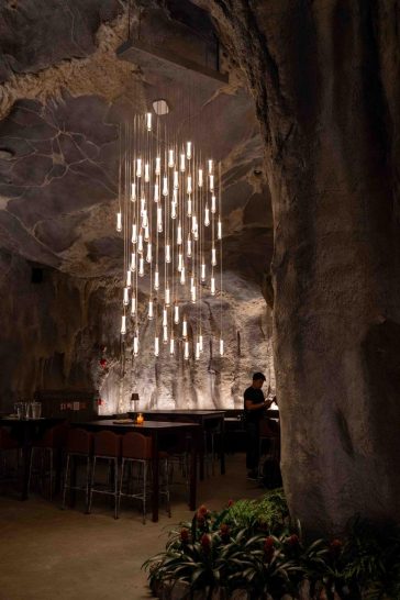 CAVERN RESTAURANT: SINGAPORE’S FIRST & ONLY CAVE-INSPIRED RESTAURANT ...