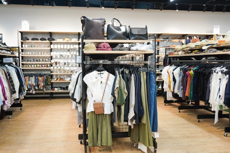 2ND STREET: FAMOUS LUXURY VINTAGE THRIFT STORE CHAIN FROM JAPAN OPENS ...