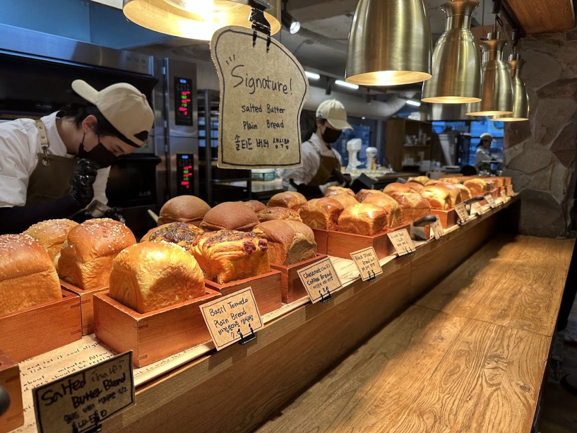 FAMOUS STANDARD BREAD BAKERY & CAFÉ FROM KOREA WITH LAYERED “TISSUE ...