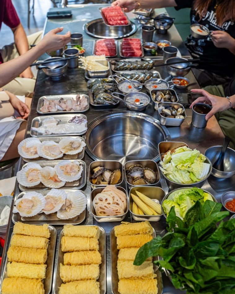 UNLIMITED LALA CLAYPOT HOTPOT BUFFET IN JOHOR BAHRU FROM $11 SGD WITH ...