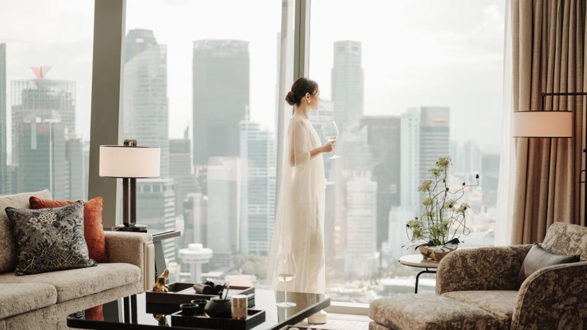 MARINA BAY SANDS LAUNCHES NEW ULTRA-LUXE HOTEL ROOMS WITH BUILT-IN ...