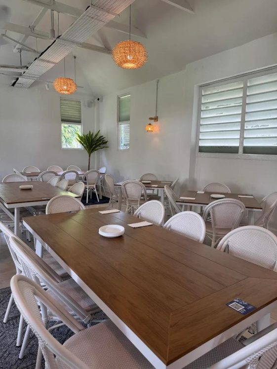 NEW COLONIAL-STYLE HALAL SEAFOOD RESTAURANT LETS YOU PICK LIVE-CAUGHT ...