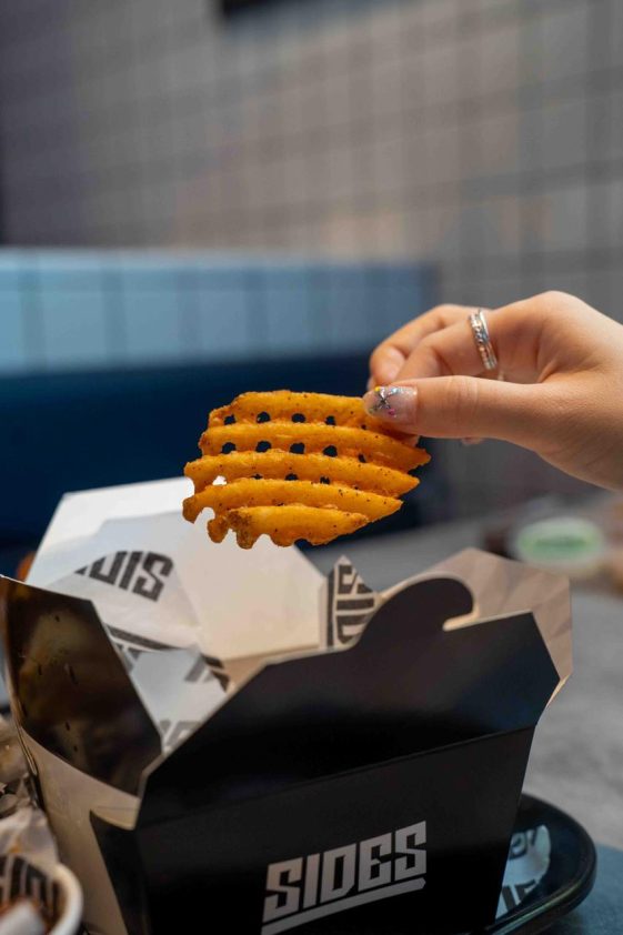 SIDES BY THE SIDEMEN OPENS IN SINGAPORE: CUSTOMISABLE FRIED CHICKEN, 9 ...