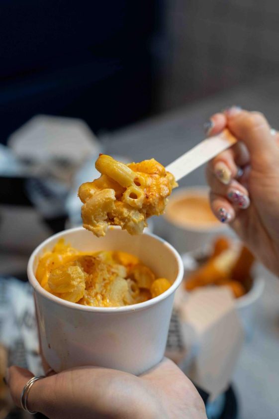 SIDES BY THE SIDEMEN OPENS IN SINGAPORE: CUSTOMISABLE FRIED CHICKEN, 9 ...