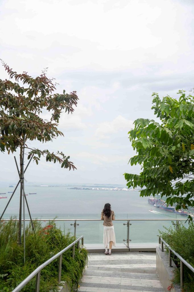 1-ALFARO: NEW SCENIC LIGHTHOUSE-INSPIRED GLASSHOUSE ROOFTOP RESTAURANT ...