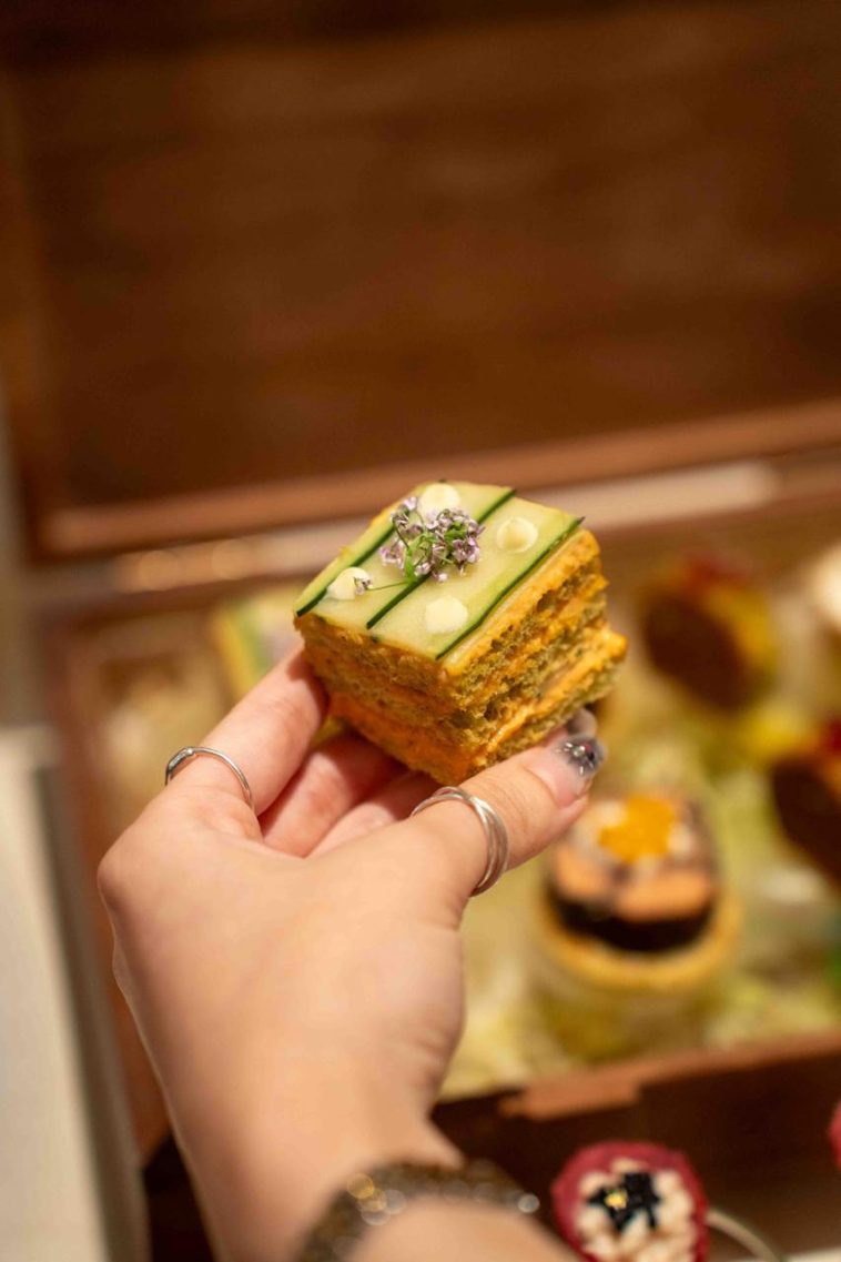 NEW GARDEN-INSPIRED HIGH TEA AT THE ST. REGIS SINGAPORE HAS UNLIMITED ...