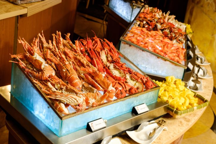 1-FOR-1 SEAFOOD BUFFETS AT THE FULLERTON HOTEL ON WEEKDAYS FROM $27.50 ...