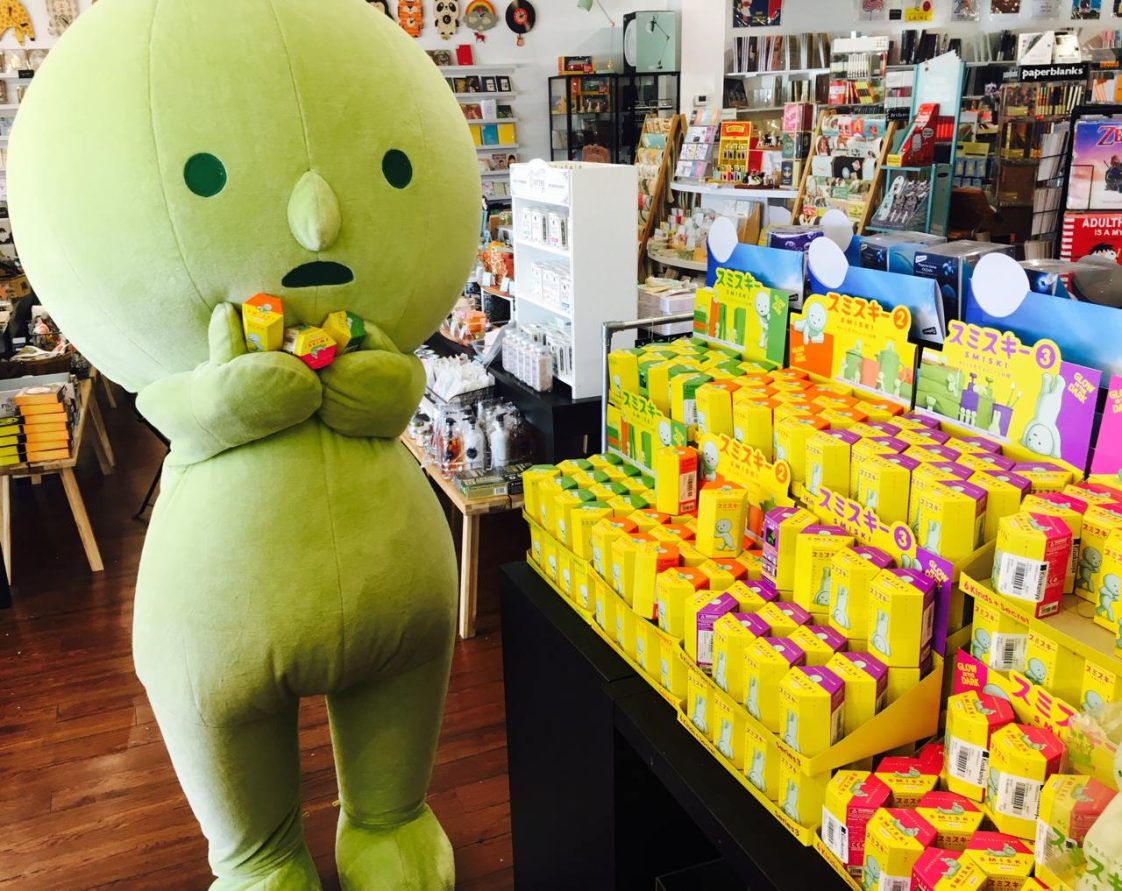 LIFE-SIZED SMISKI MASCOT MEET & GREET IN SINGAPORE AT KINOKUNIYA ON ...