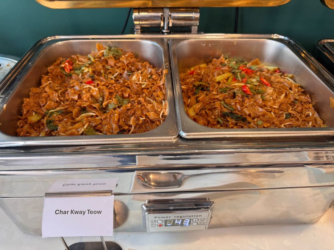 $10 NETT UNLIMITED BUFFET FOR BOTH LUNCH & DINNER WITH OPTIONS LIKE ...