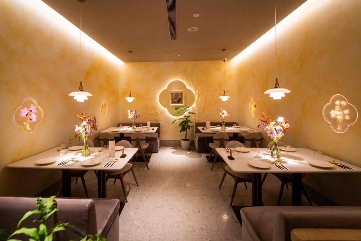 TOMACADO: FLORAL-THEMED RESTAURANT & FLOWER BAR WITH IN-HOUSE FLORIST ...
